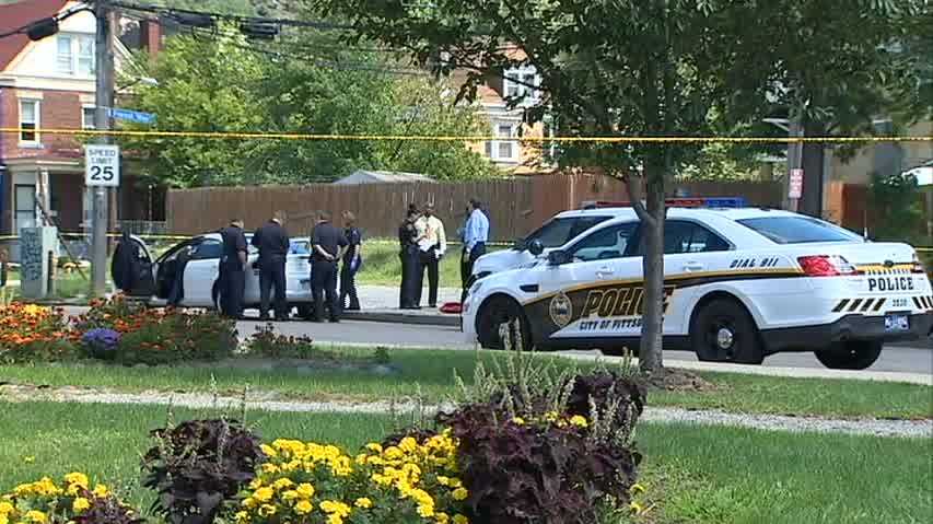 Jitney driver, 90, shot multiple times inside car