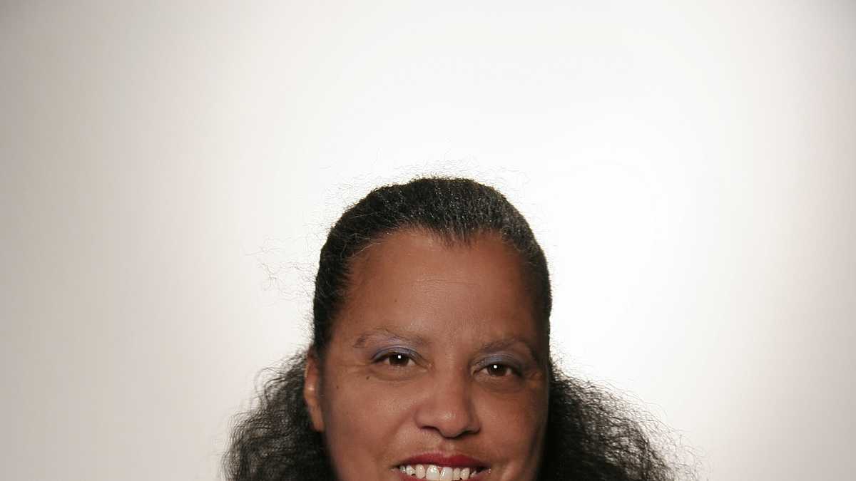 Bell Awards: Meet recipient Lisa Groves