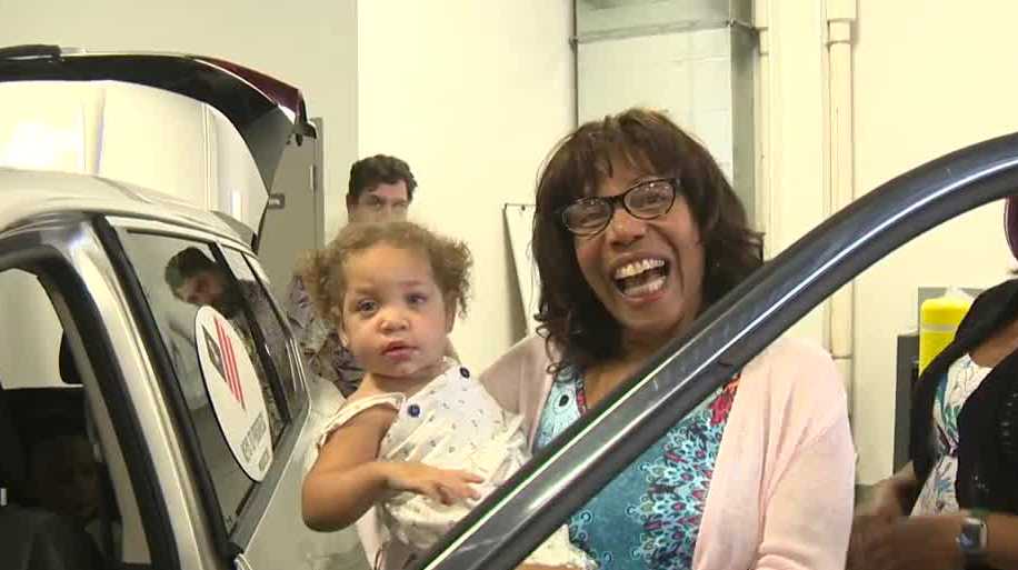 Santa Rosa veteran receives new car