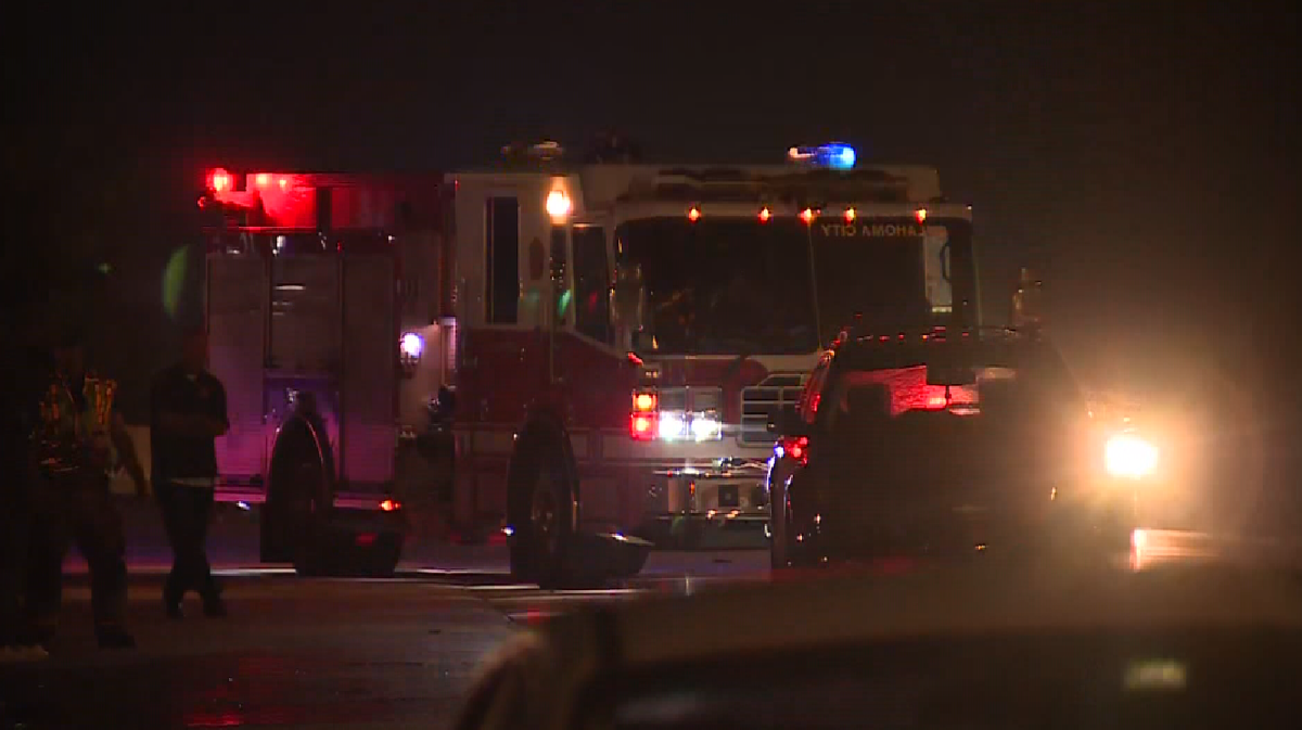 Crews battle car fire on Interstate 40 in Oklahoma City