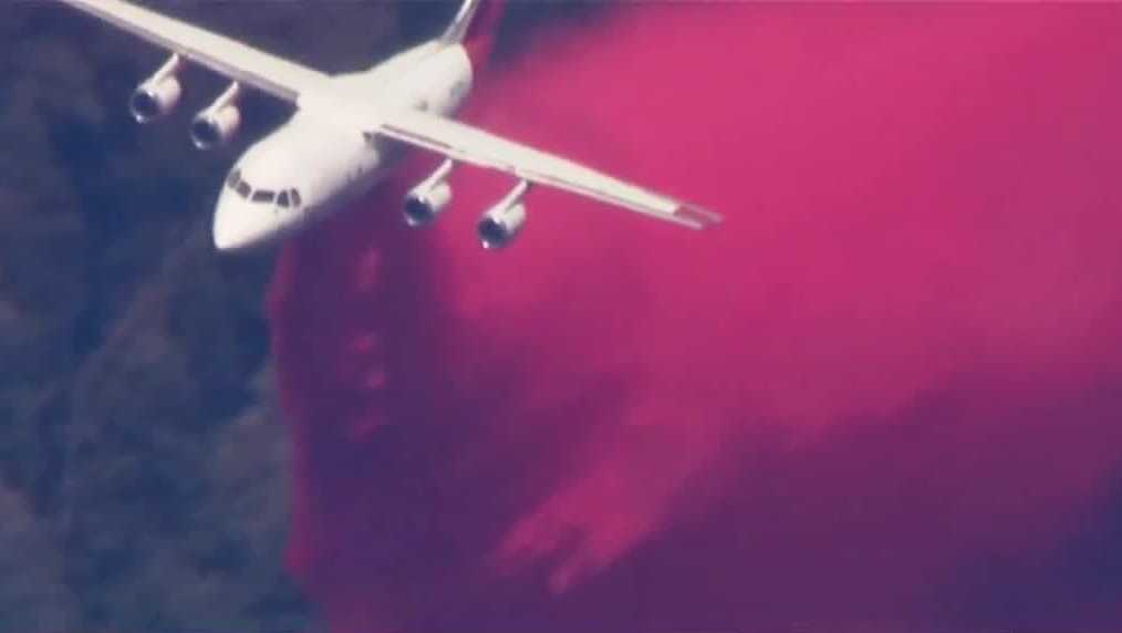 U.S. military's firefighting aircraft assist against Caldor Fire