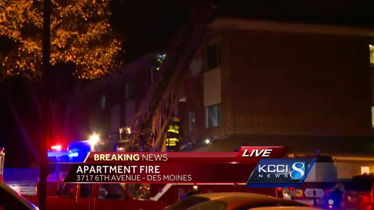Fire officials: 1 dead, 1 injured in overnight apartment fire