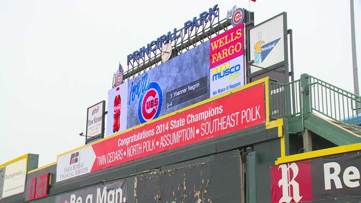 Batter Up! A look at the giant new video board at Principal Park
