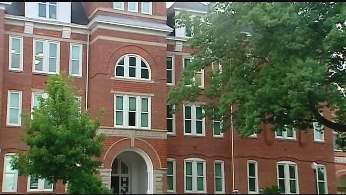 DHEC investigating TB case at Clemson University