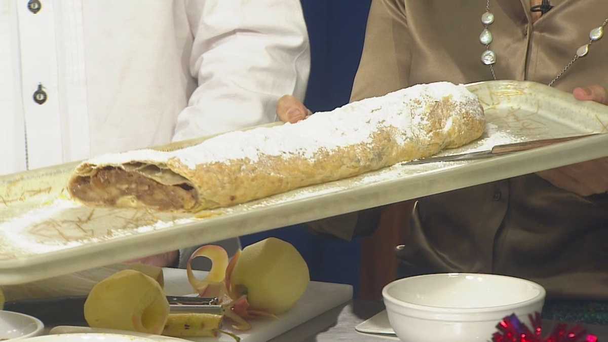 KCCI Cafe: Apple strudel