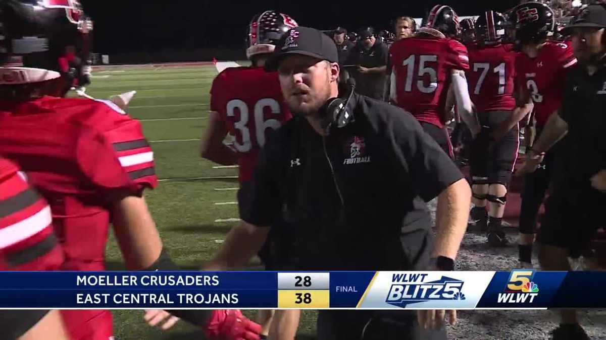 East Central Trojans 38, Moeller Crusaders 28
