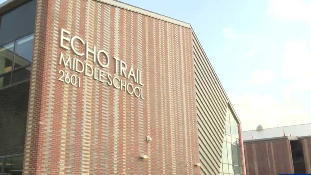JCPS cuts ribbon on Echo Trail Middle School
