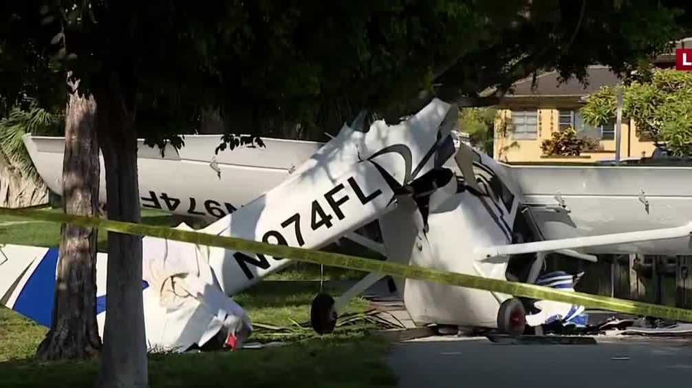7 hospitalized after single-engine plane crash lands near Lantana Airport