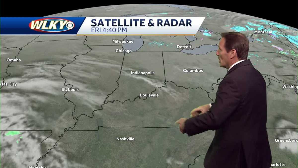 A quiet Friday night... spotty showers-south tomorrow