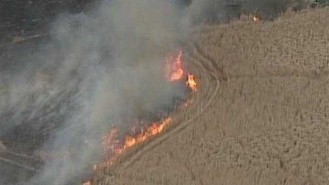 Marsh fire burns in Fond du Lac County