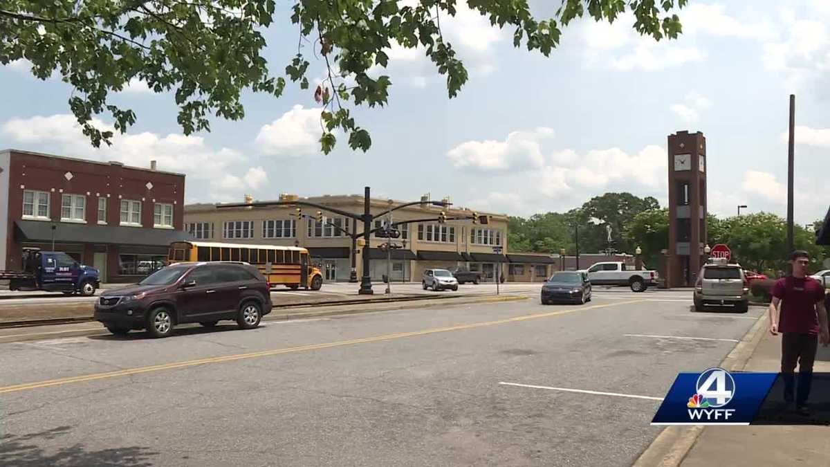 Simpsonville aims to rebrand with motto, graphics and signs