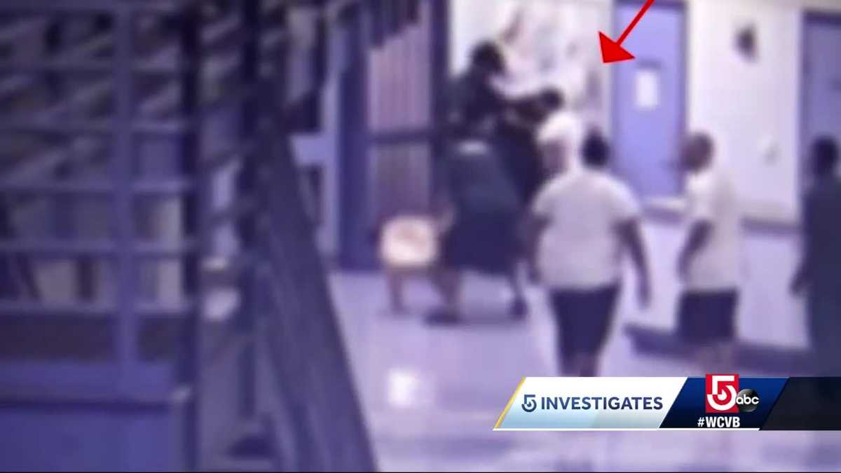 Video shows inmates attacking correction officers at maximum-security ...