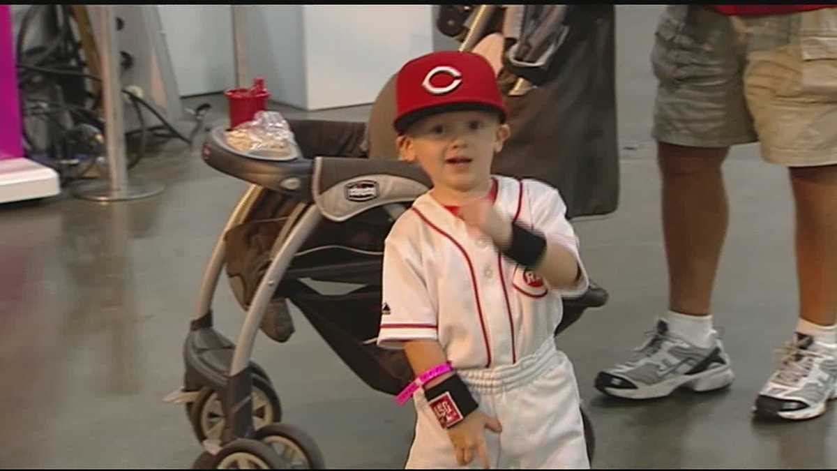 All-Star Fan Fest opens at convention center