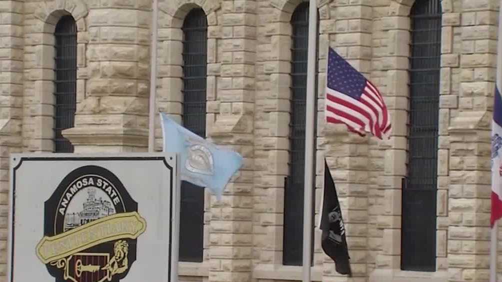 Family of murdered Iowa prison nurse claims she was assaulted prior to ...