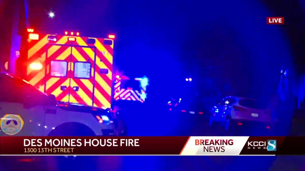 Des Moines firefighters battle house fire near Evelyn Davis Park