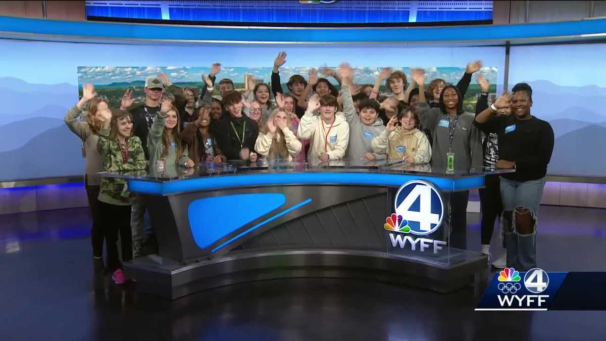Students from Rudolph Gordon School visit WYFF News 4