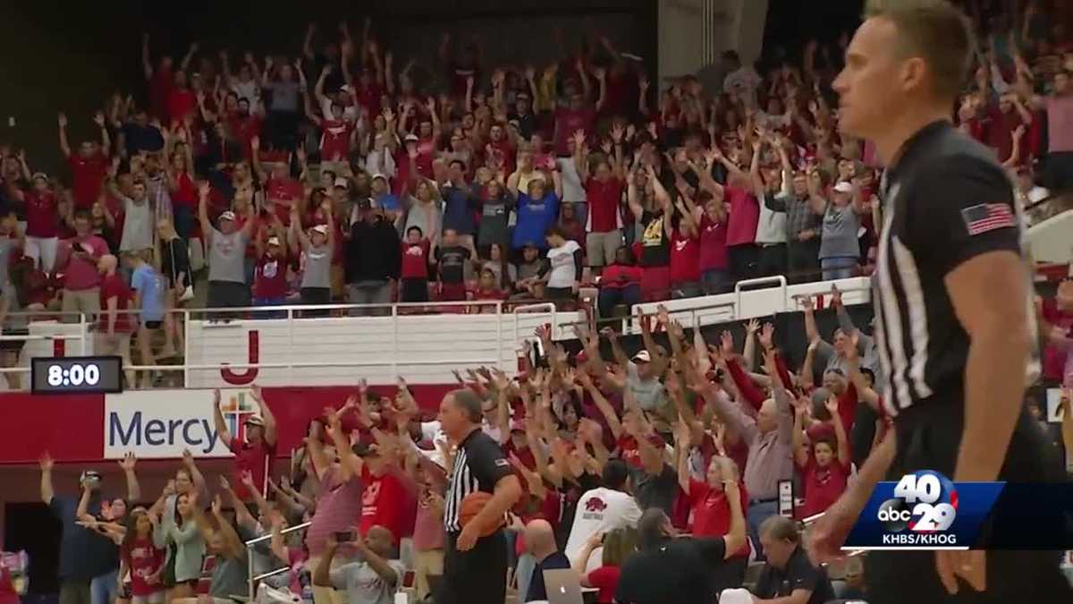 Razorbacks take court at Barnhill Arena