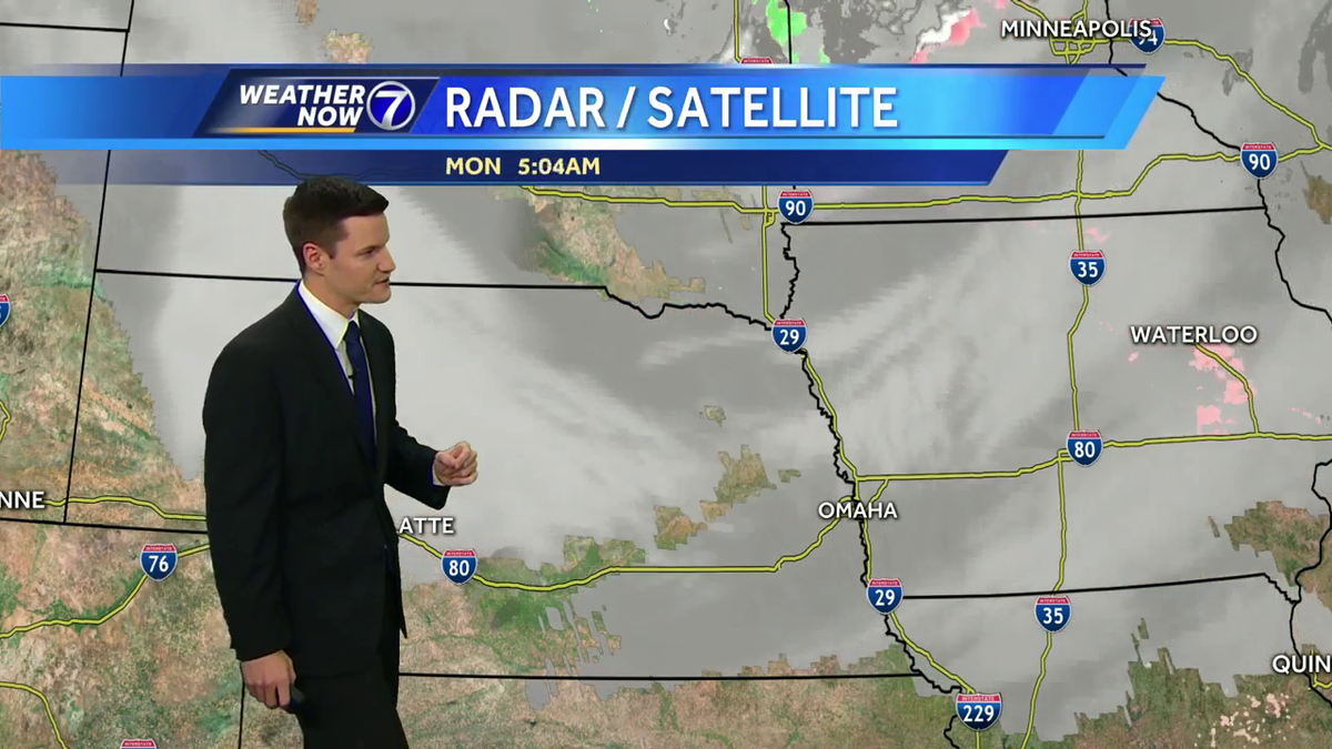 Mild start Monday, Wind Advisory issued