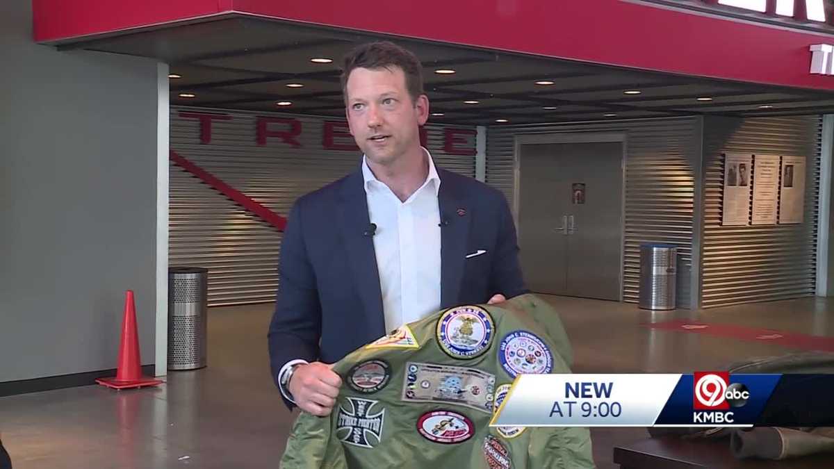 Top Gun grad, pilot Jesse Reed to display memorabilia for movie sequel ...