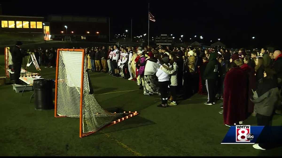 Memorial held for high school wrestler Sam Mercer