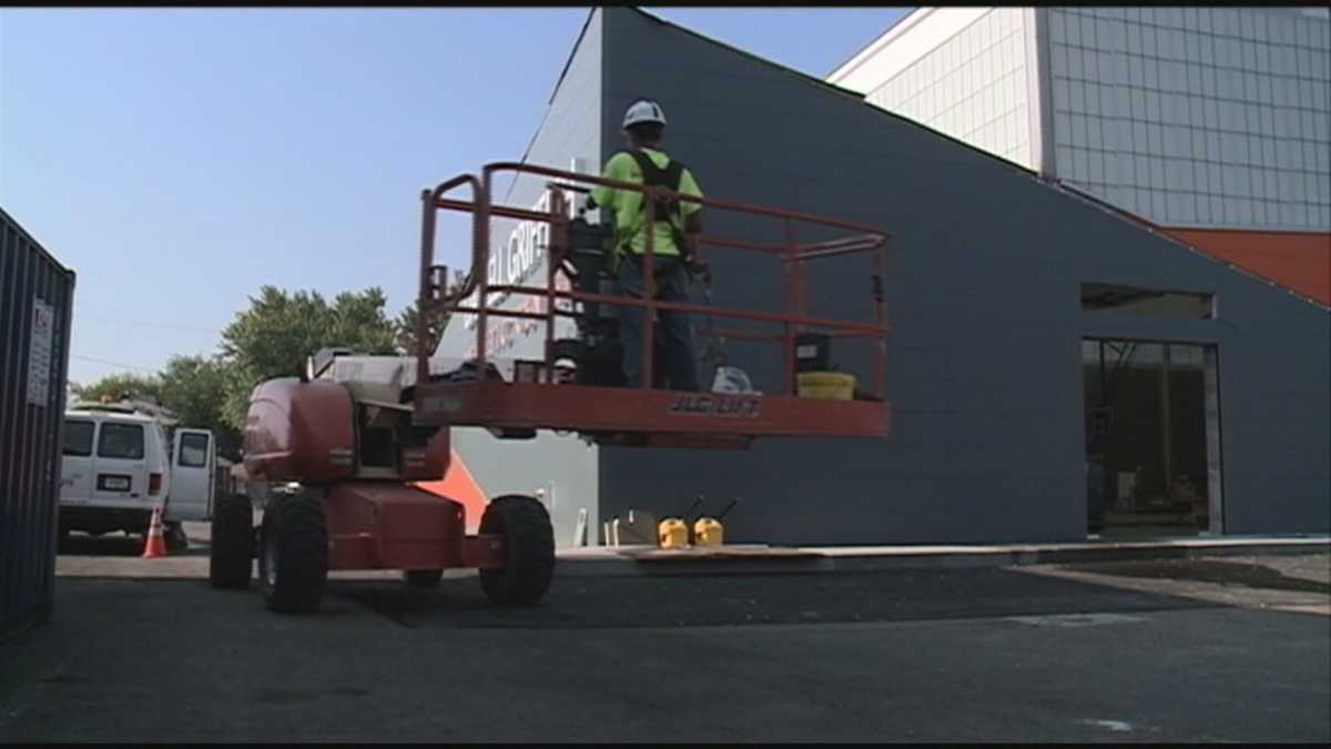 Darrell Griffith builds athletic center for at-risk youth