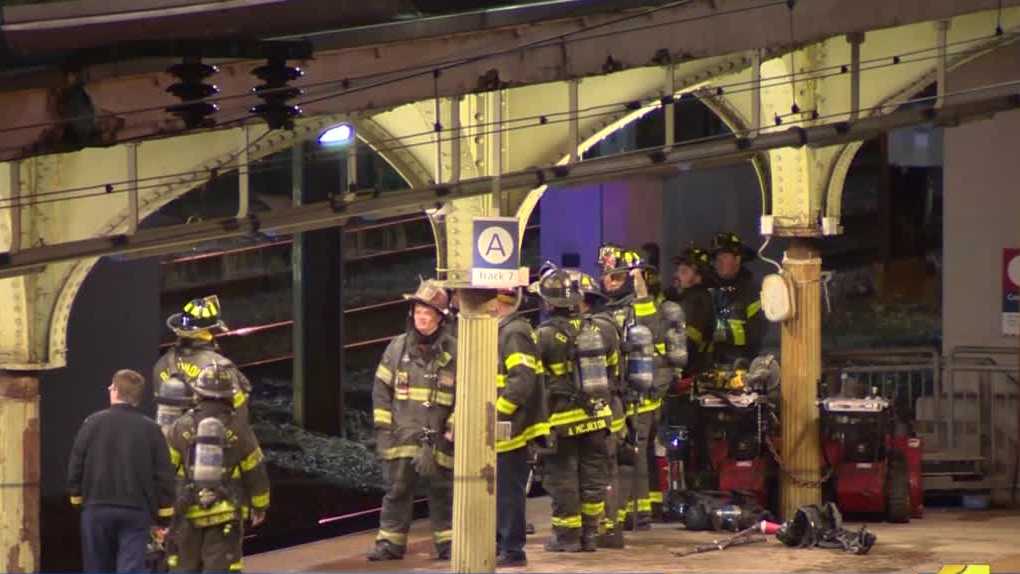 Small fire at Penn Station disrupts some Amtrak service