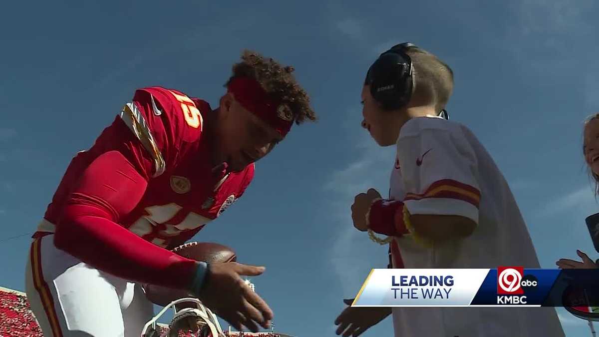 Young Chiefs fan with rare disorders enjoys dream day at Arrowhead Stadium