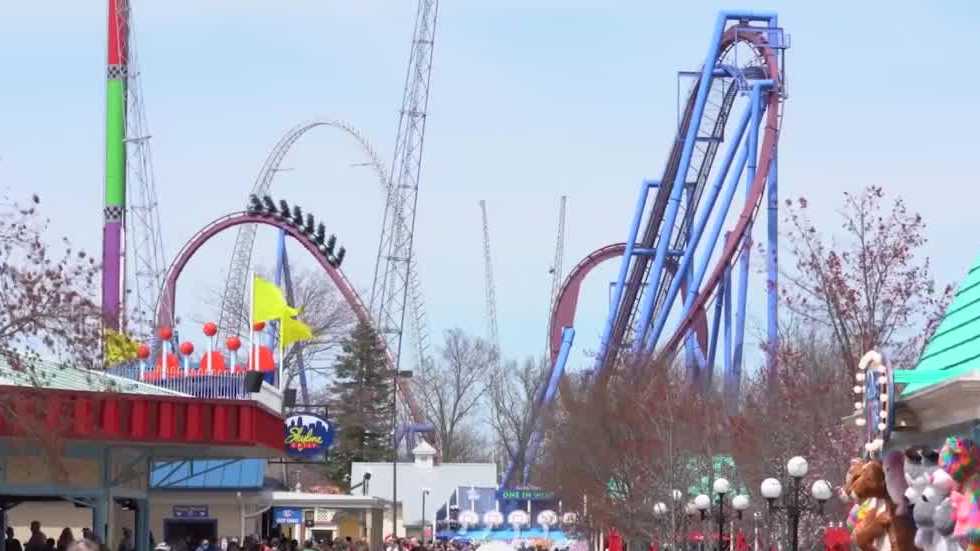 Kings Island opens for the season as theme park celebrates its 50th ...