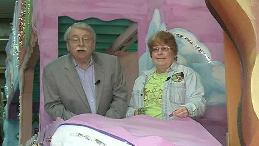 Arthur Hardy talks to the Krewe of Little Rascals