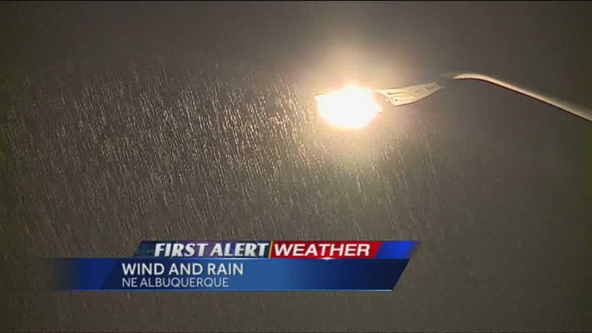 Wind and rain hit Albuquerque overnight