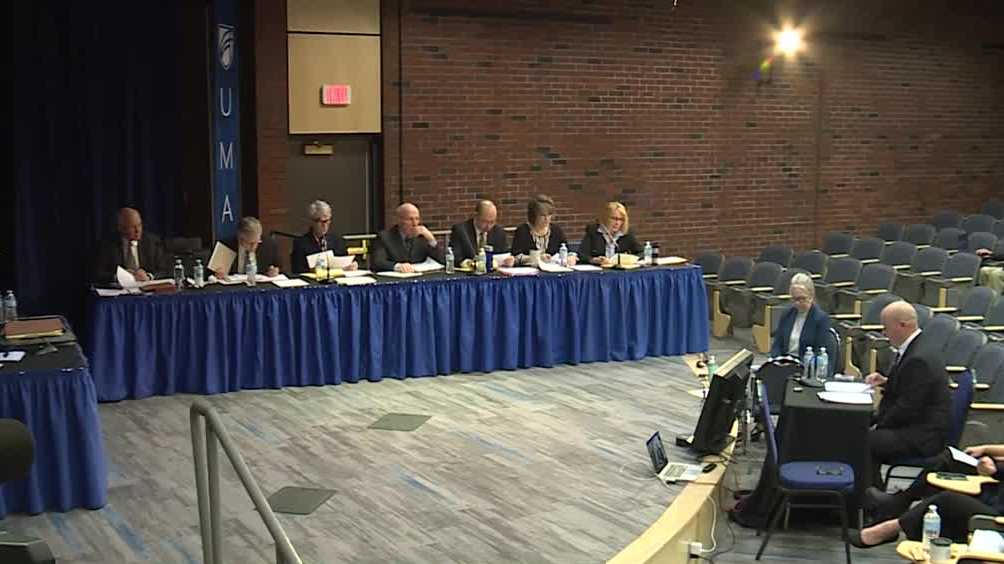 Robert Card's Army reserve commander questioned for lack of action ...