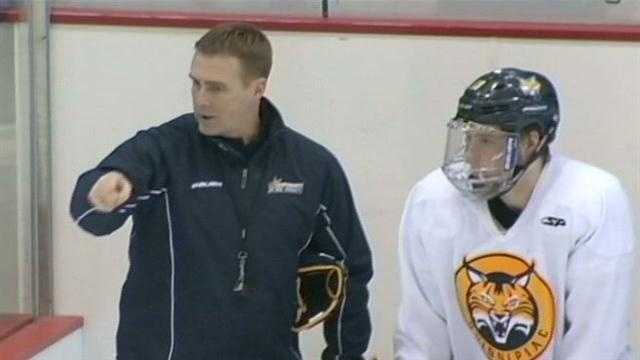 NH coach leads No. 1 hockey team in country