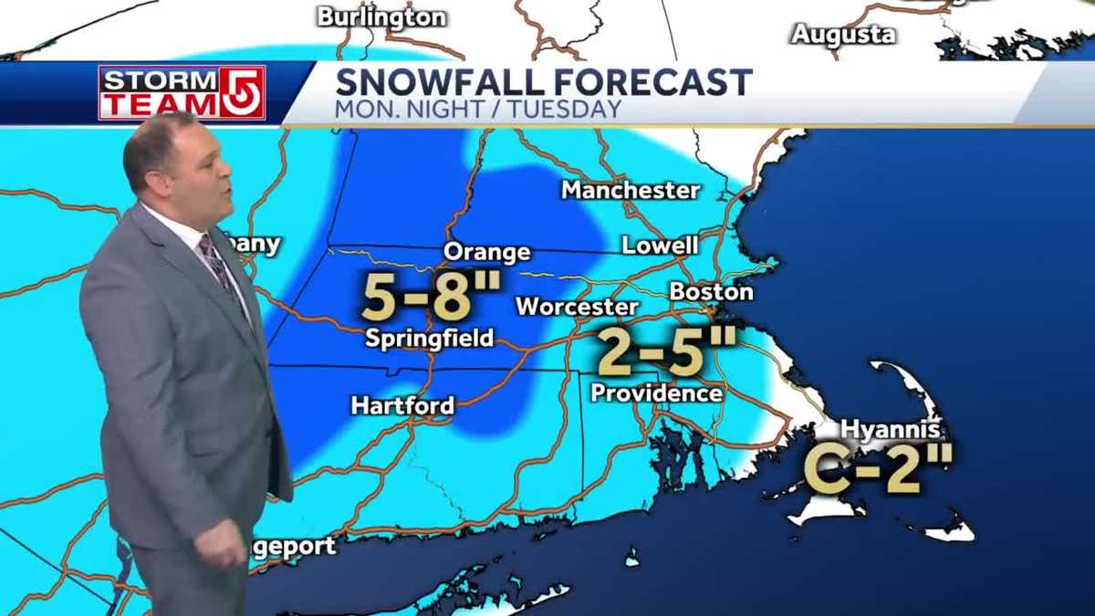 Video Forecast: Snow flurries, then accumulating snow Monday night