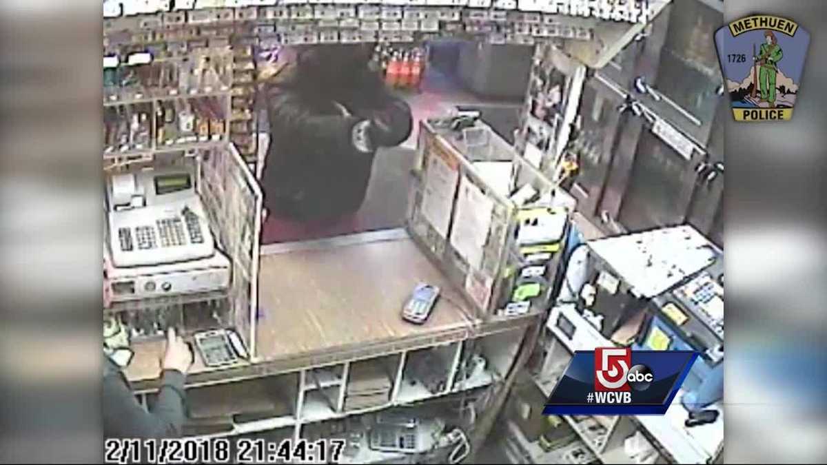 Video Shows Robber Hold Clerk At Gunpoint