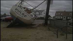 Remembering damage done from Hurricane Bob
