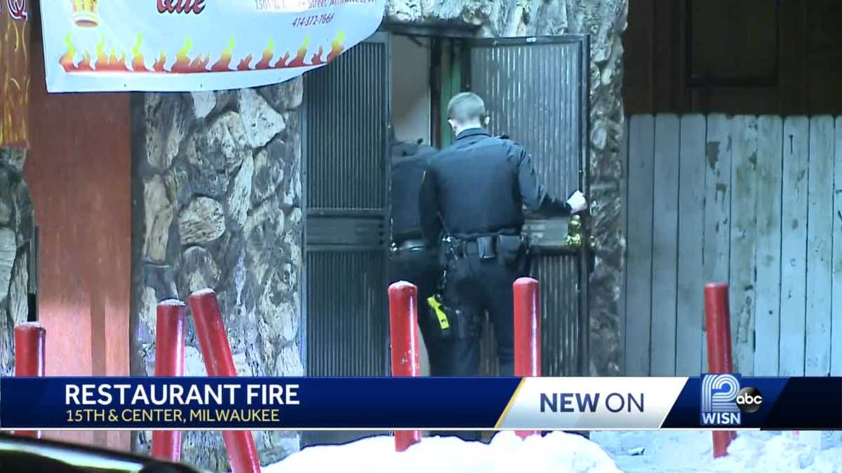 Fire breaks out at BBQ restaurant on Center Street