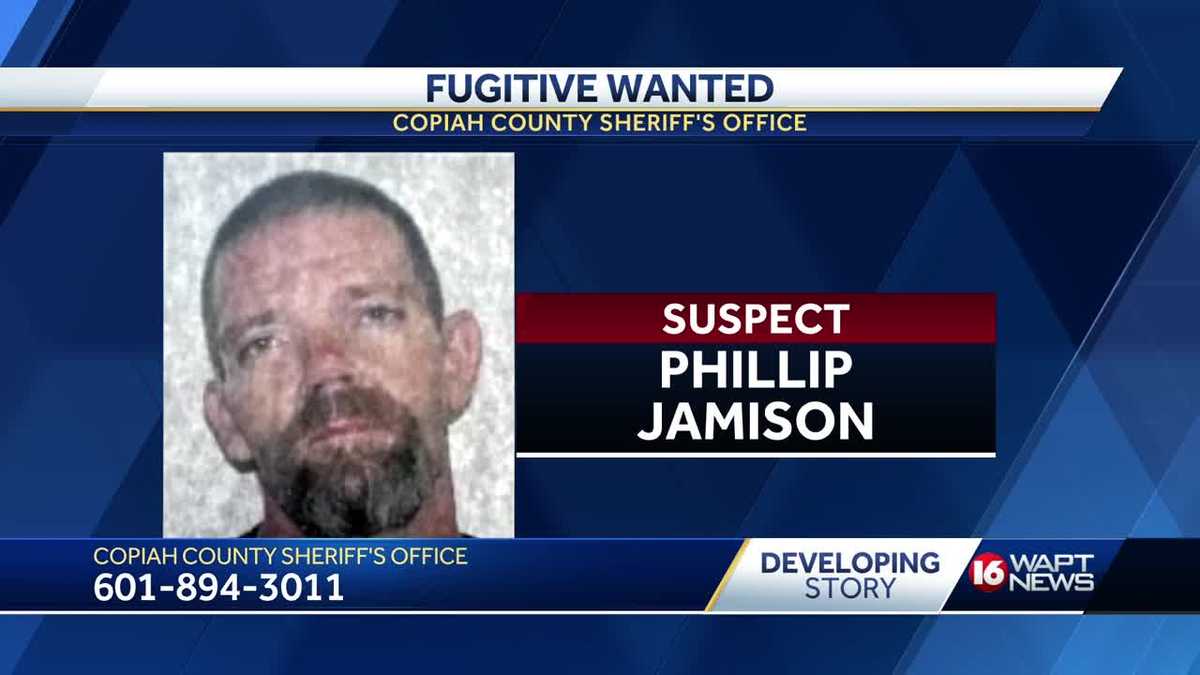 Louisiana fugitive surrenders to authorities