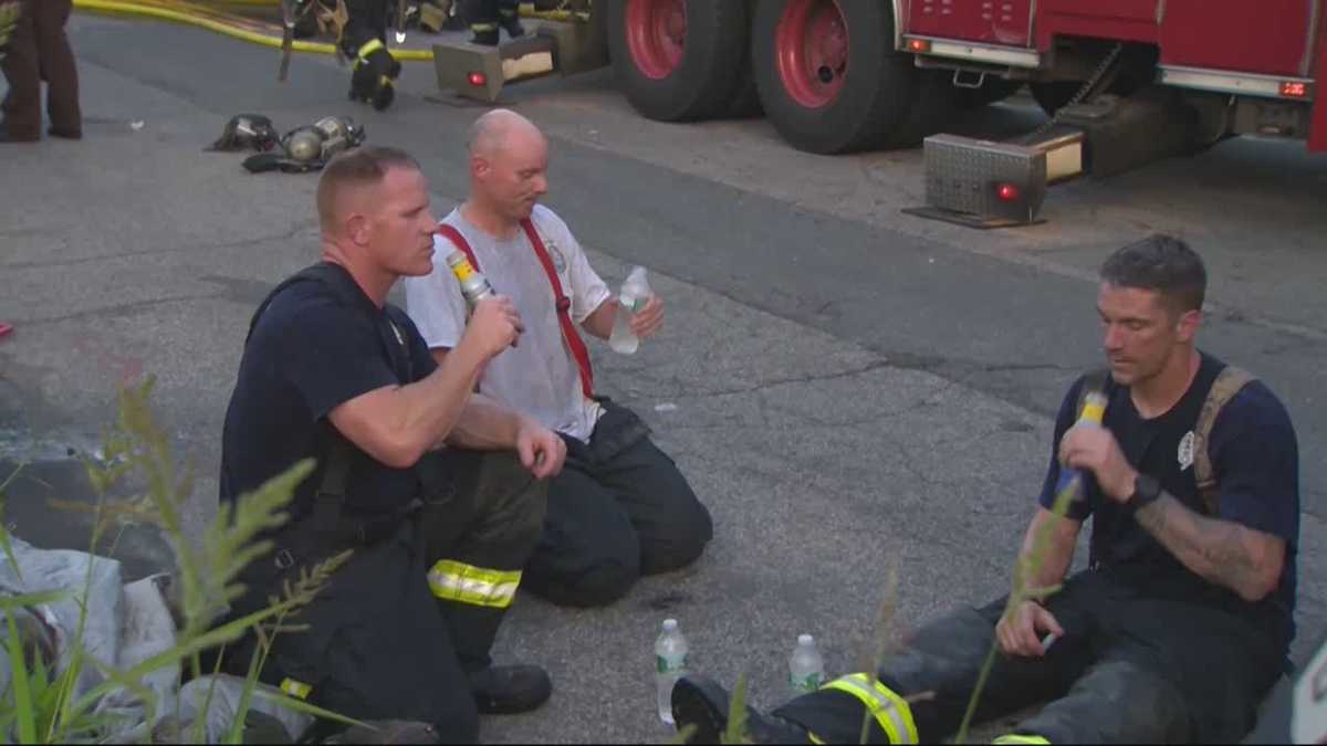 Firefighters struggle with heat wave