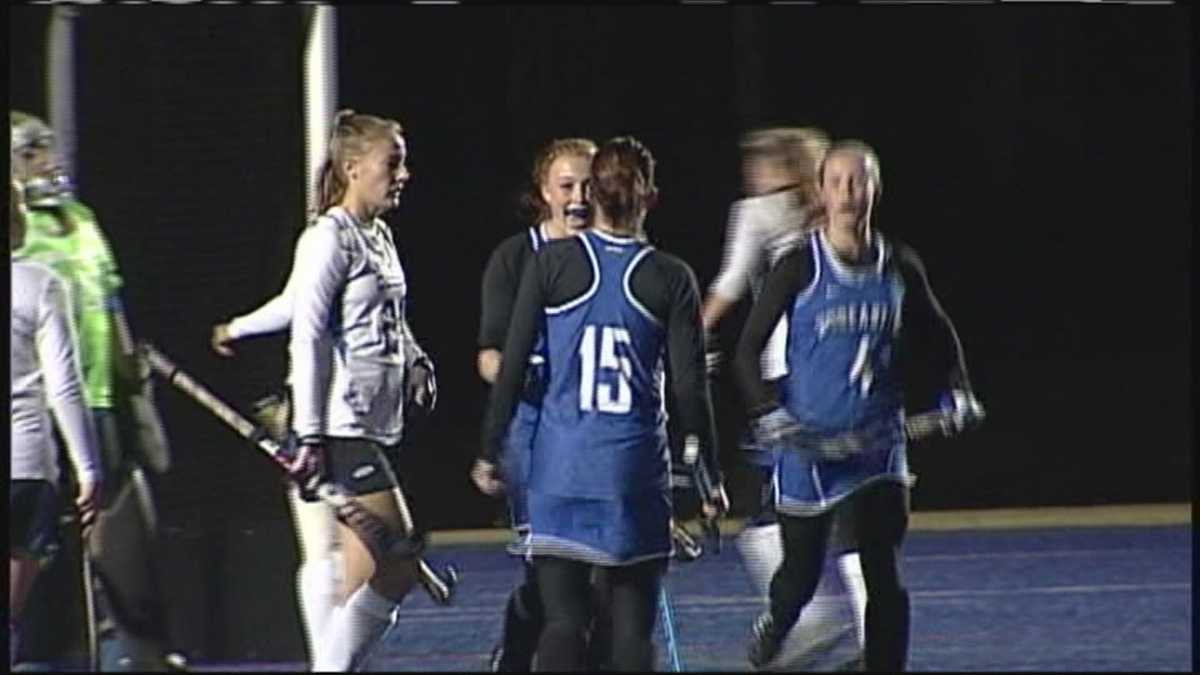 UNE Field hockey team wins NCAA tourney opener