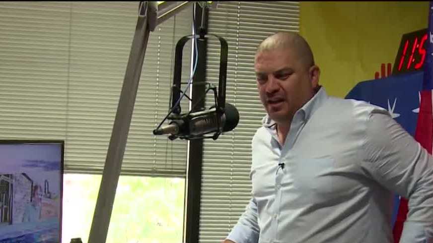 Conservative talk show host enters Albuquerque mayoral race