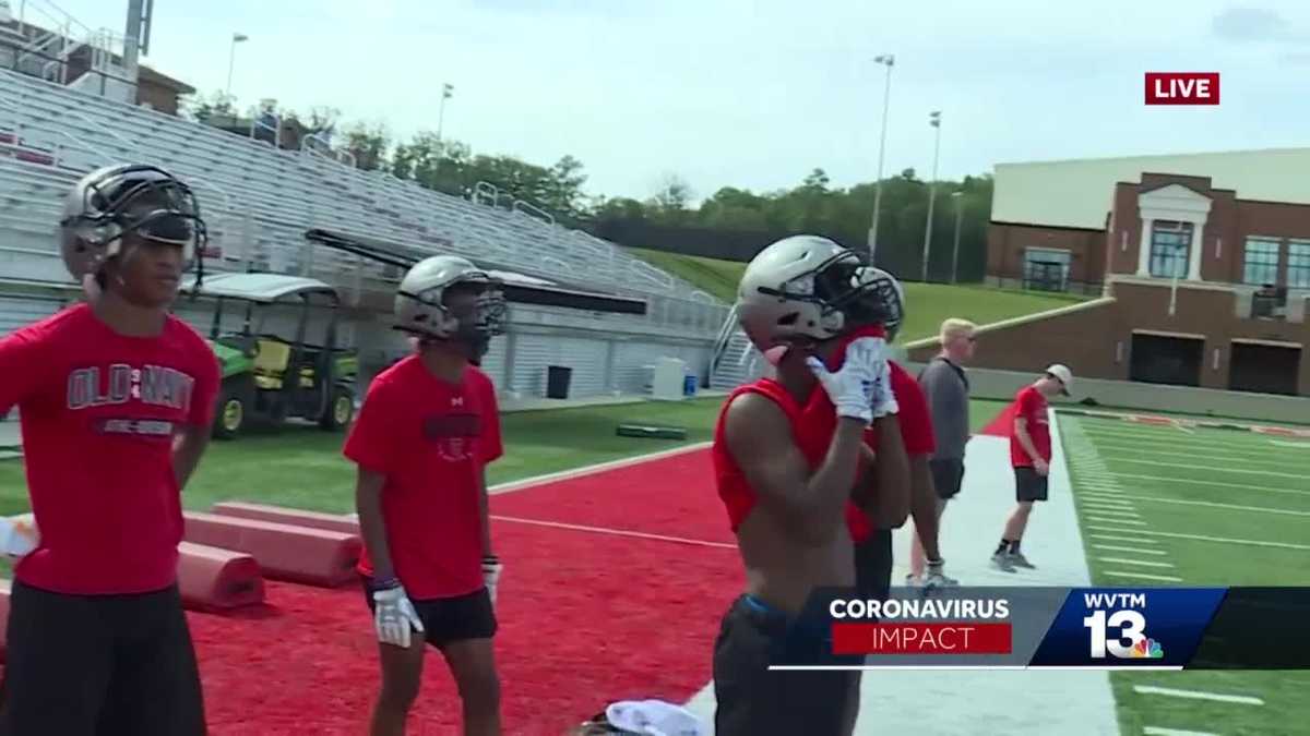 Thompson, Center Point football teams begin workouts