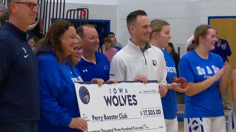 Perry gets donation from Iowa Wolves, Minnesota Timberwolves