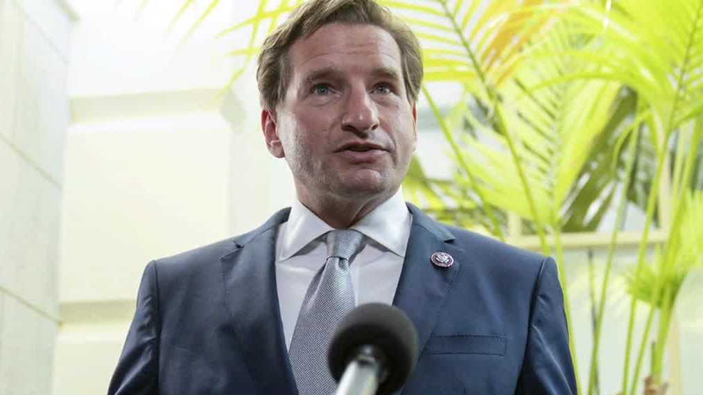 Phillips' campaign launch will come on the final day for candidates to ...