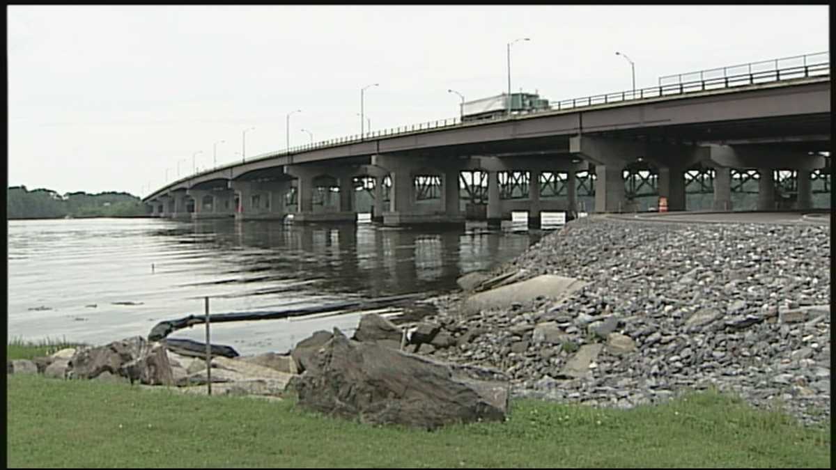 Construction Check: Work continues on Spaulding Turnpike