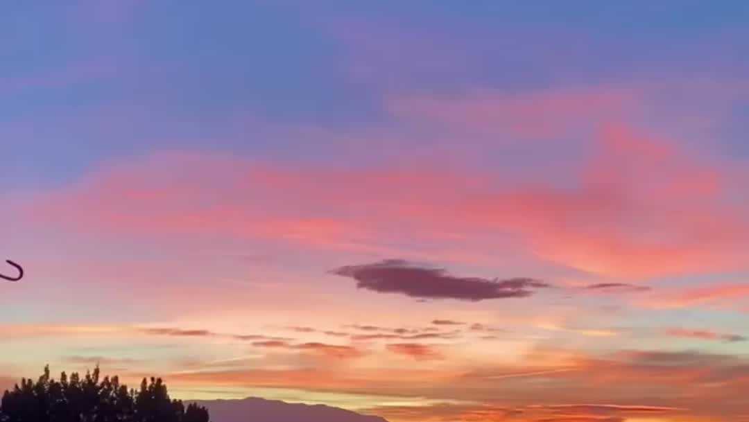 Picture perfect sunset captures New Mexico in beautiful light