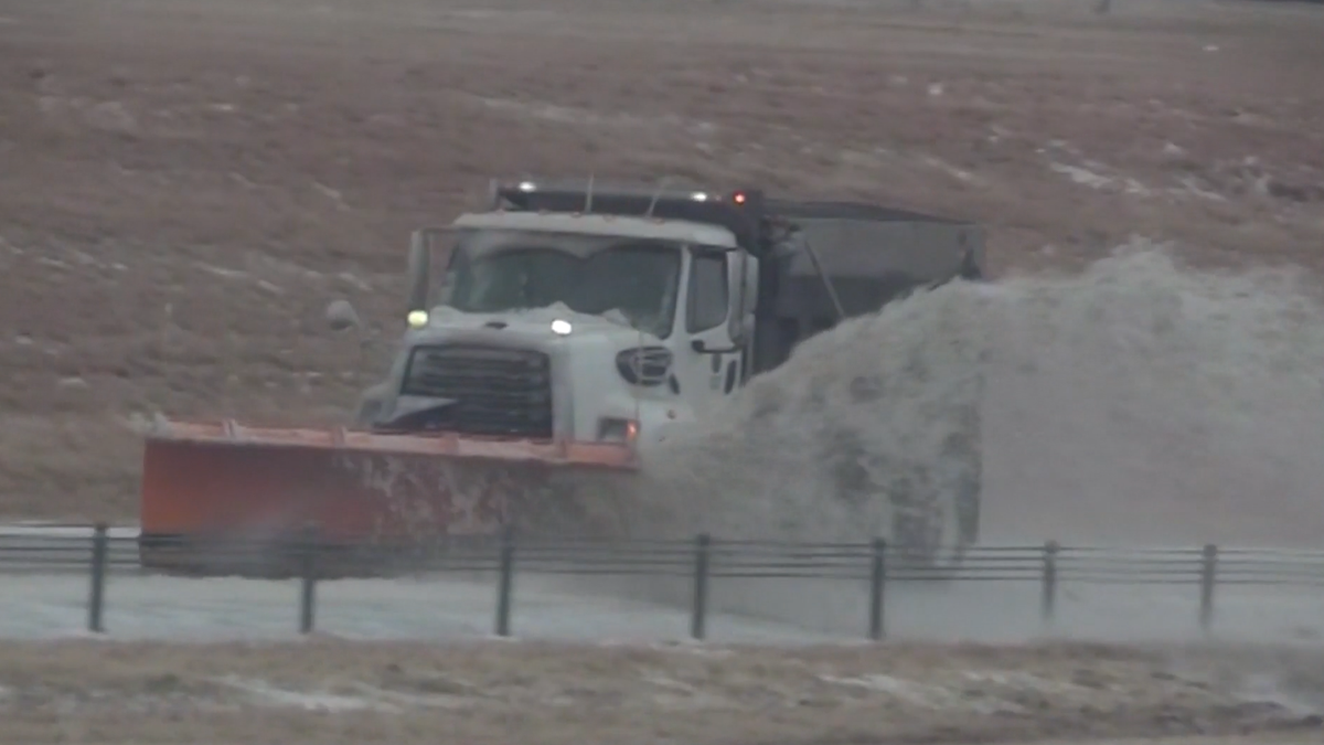 Oklahoma DOT opens public voting for snowplow naming contest
