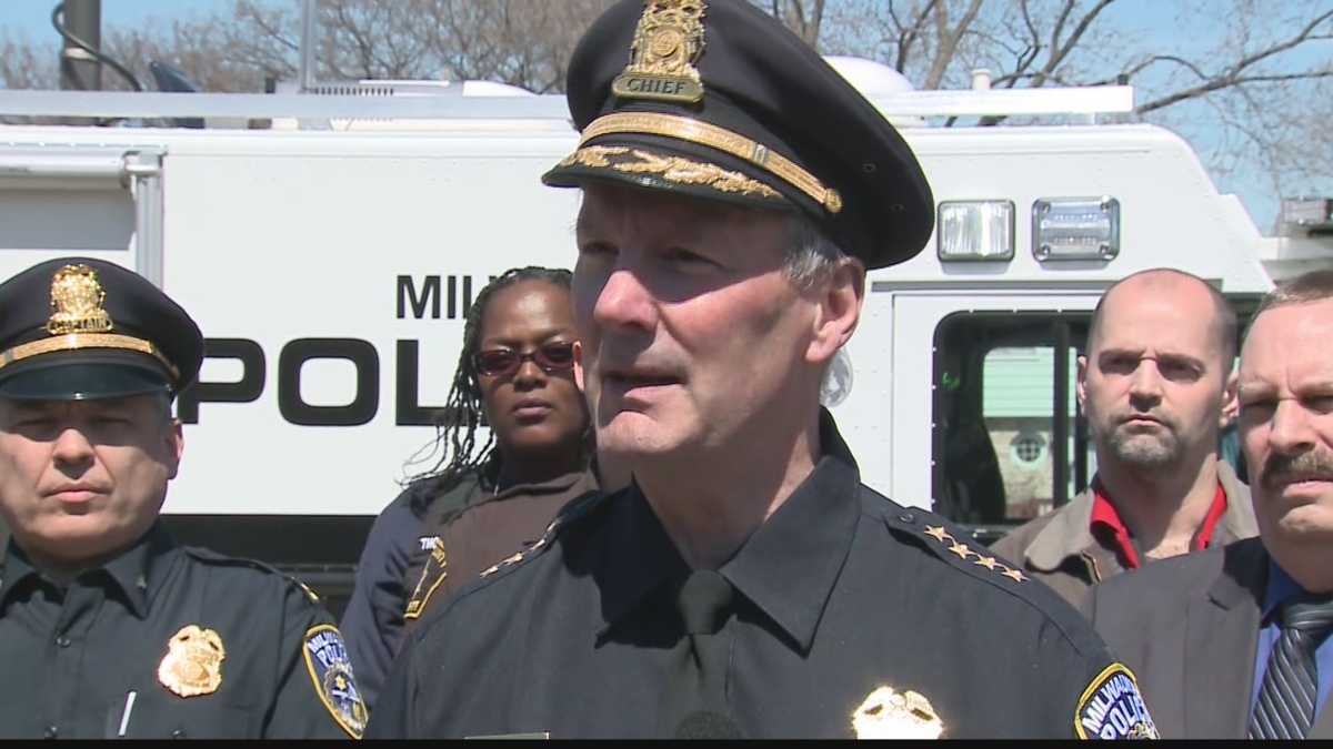 Milwaukee police chief gets annual review
