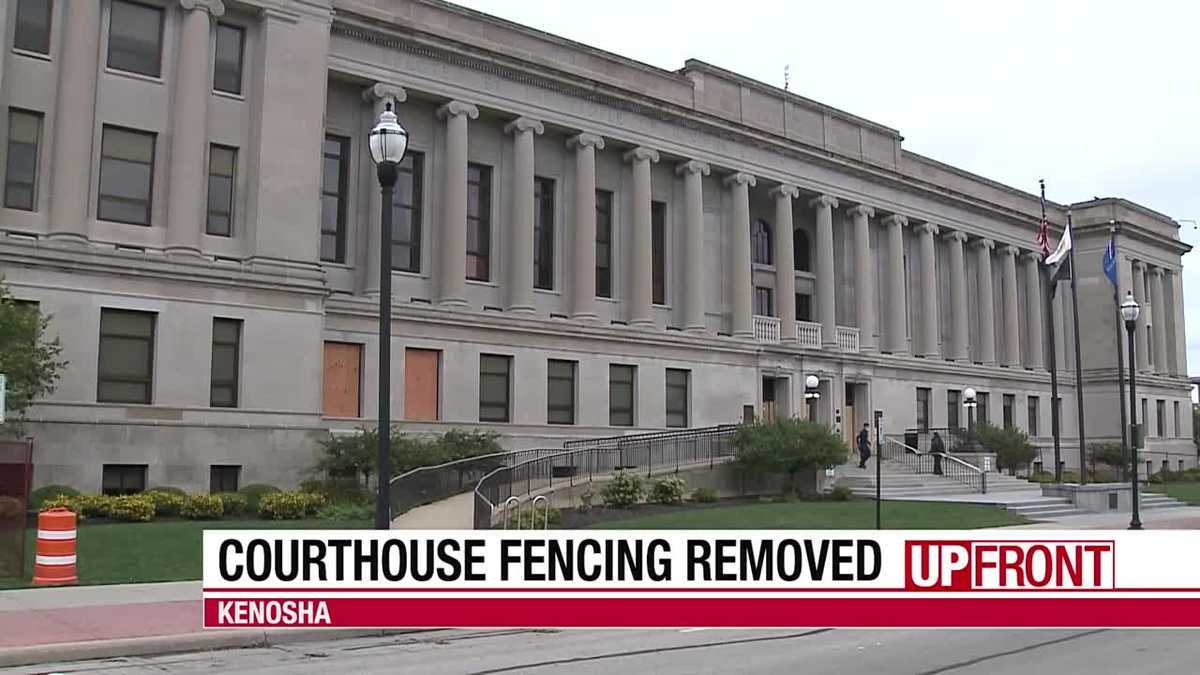 Kenosha removes barricades around courthouse