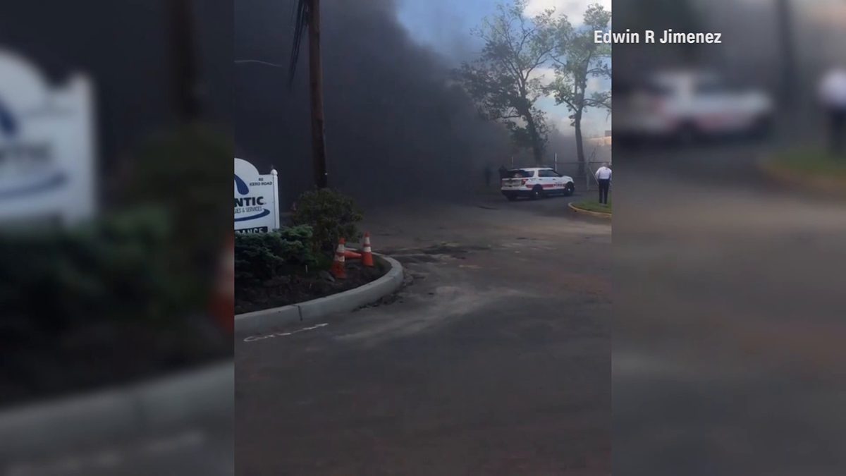 2 killed in Teterboro Airport crash