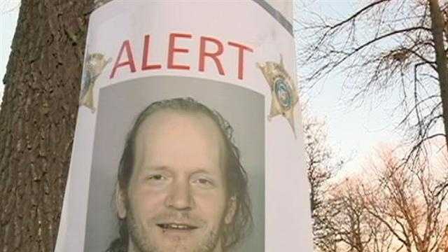 Sheriffs office posts signs about accused groper out on bail Sheriffs office posts signs about accused groper out on bail